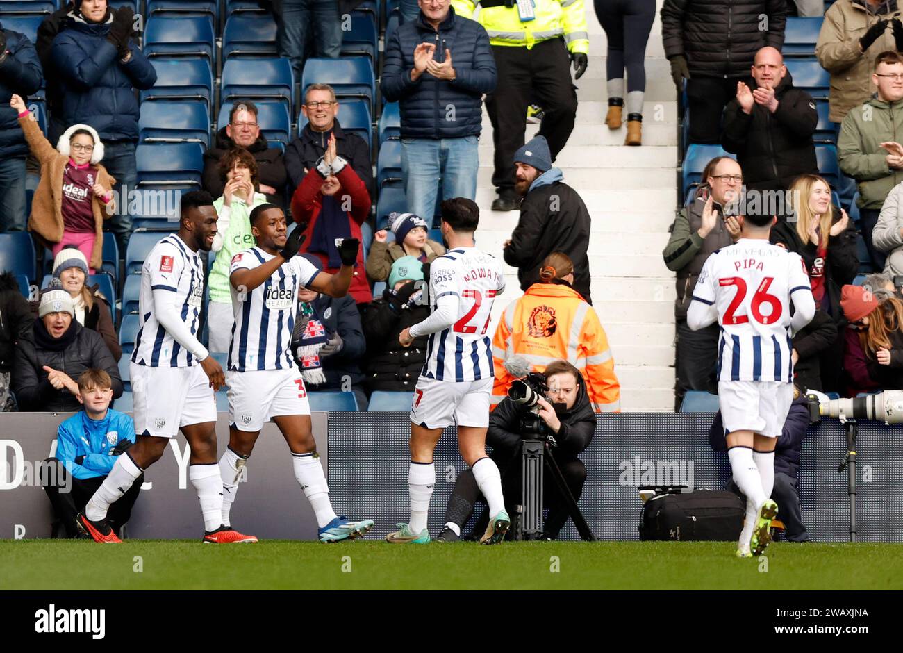 West Bromwich Albion's Jovan Malcolm (second left) celebrates scoring ...