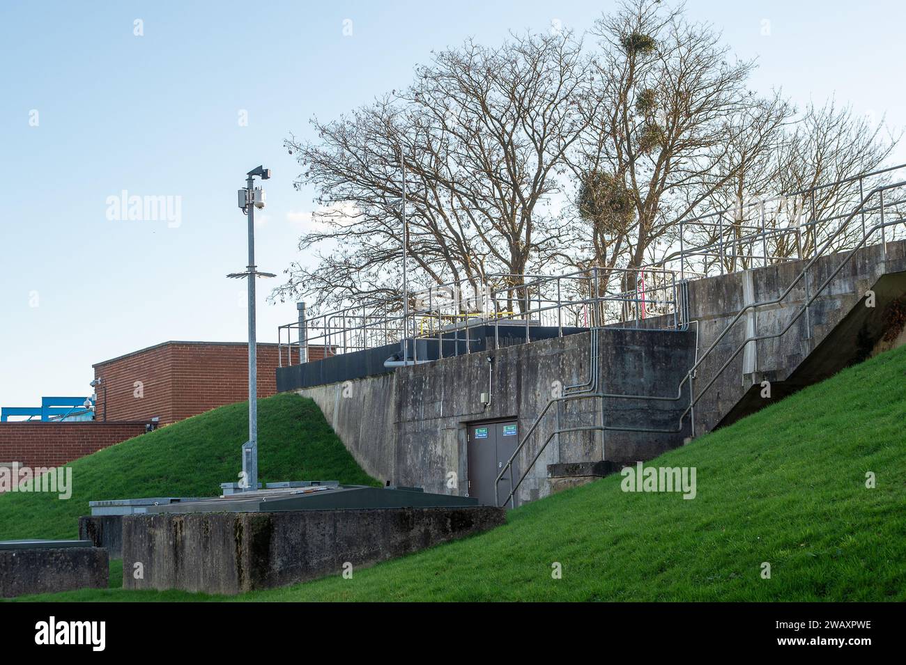 Datchet, Berkshire, UK. 7th January, 2024. The Thames Water Sewage ...