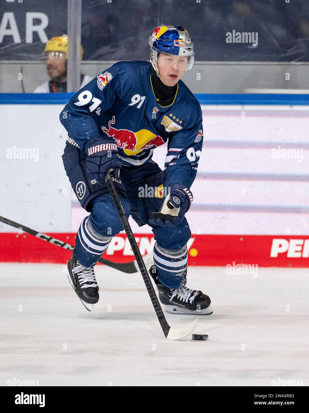 Muenchen, Deutschland. 07th Jan, 2024. Filip Varejcka (EHC Red Bull ...
