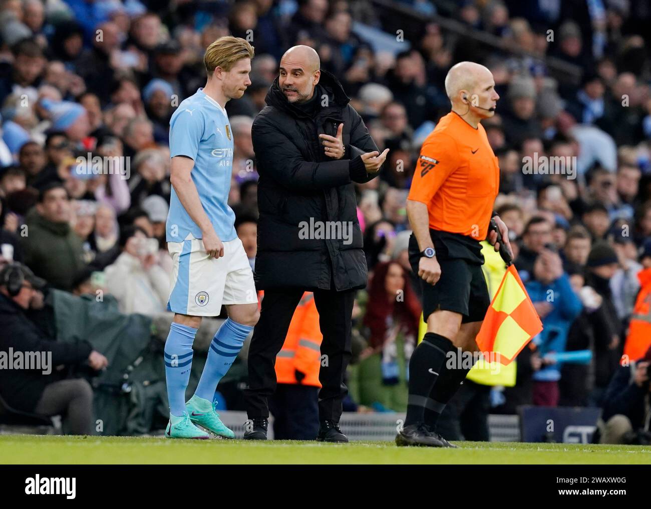 Manchester, UK. 7th Jan, 2024. Kevin De Bruyne of Manchester City makes ...