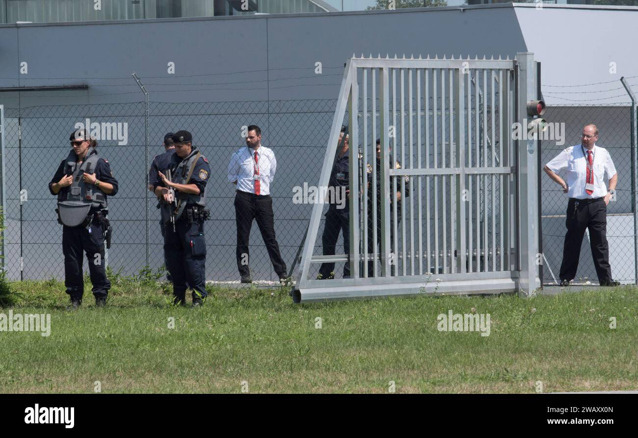 austrian police force is as any other police symbols and signs of the ...