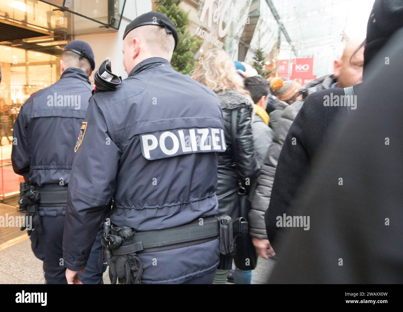austrian police force is as any other police symbols and signs of the ...