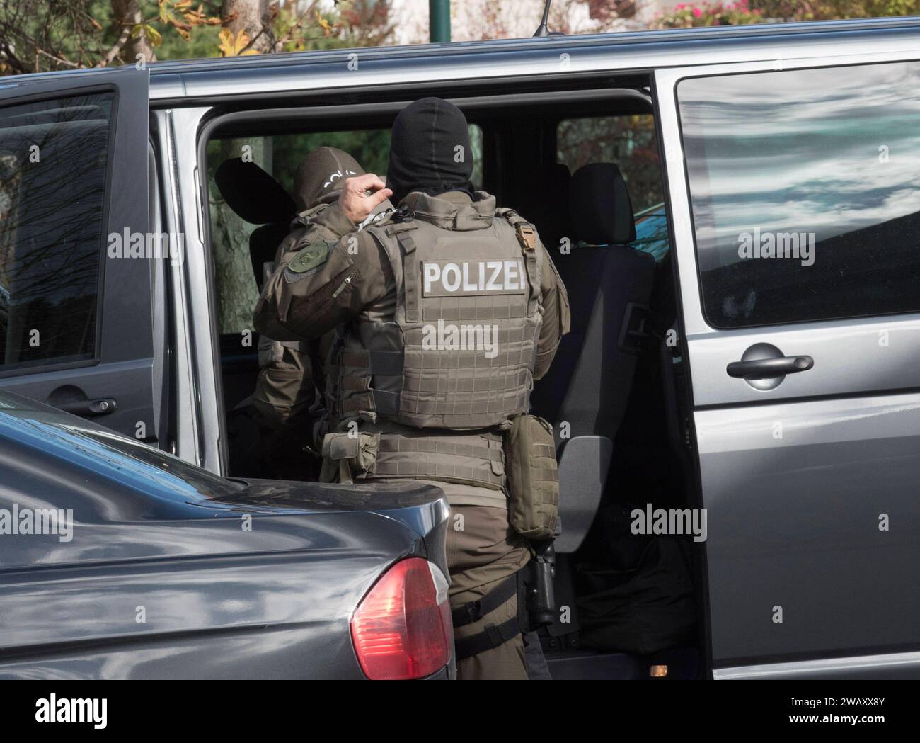 austrian police force is as any other police symbols and signs of the ...