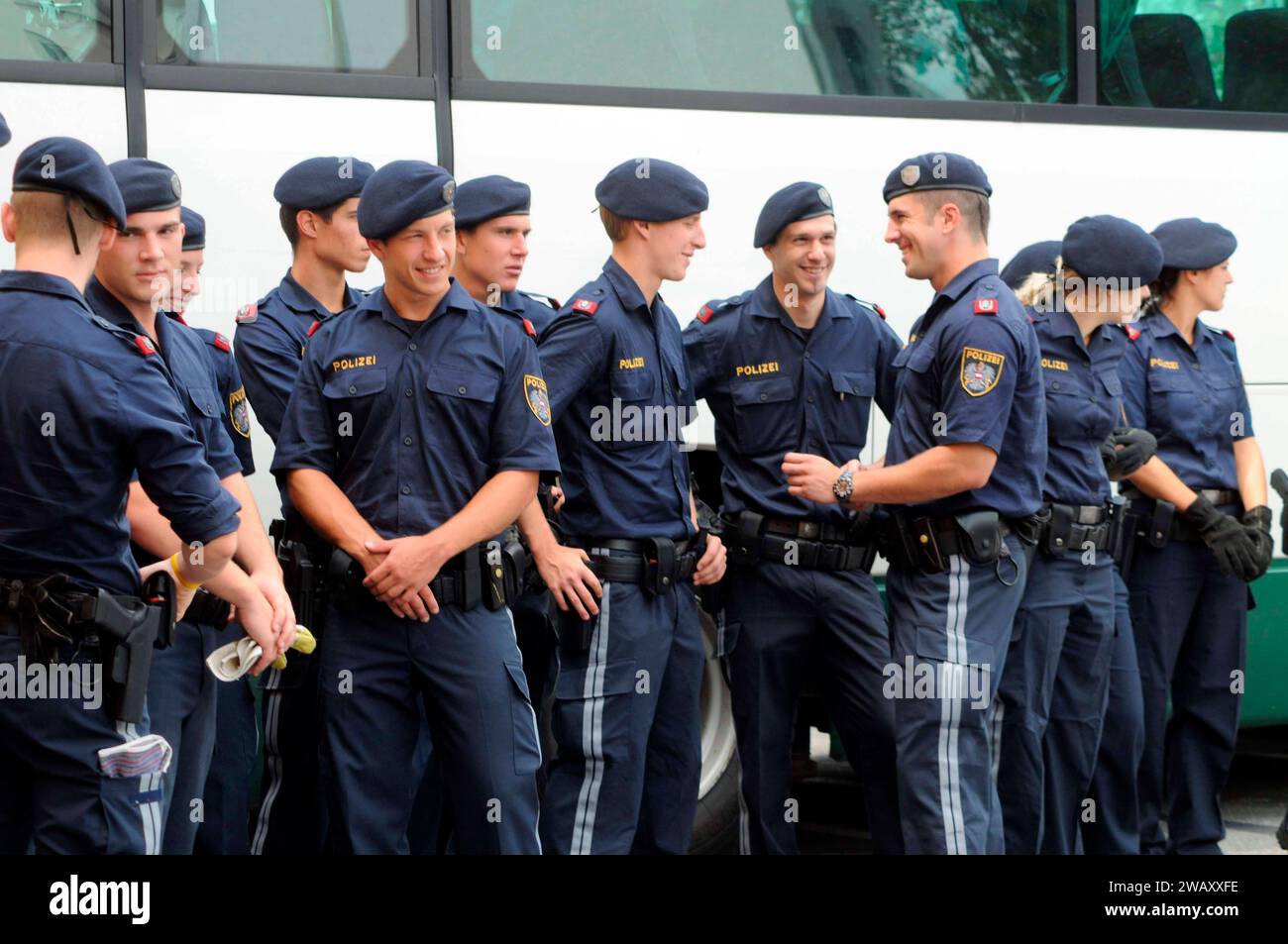 austrian police force is as any other police symbols and signs of the ...