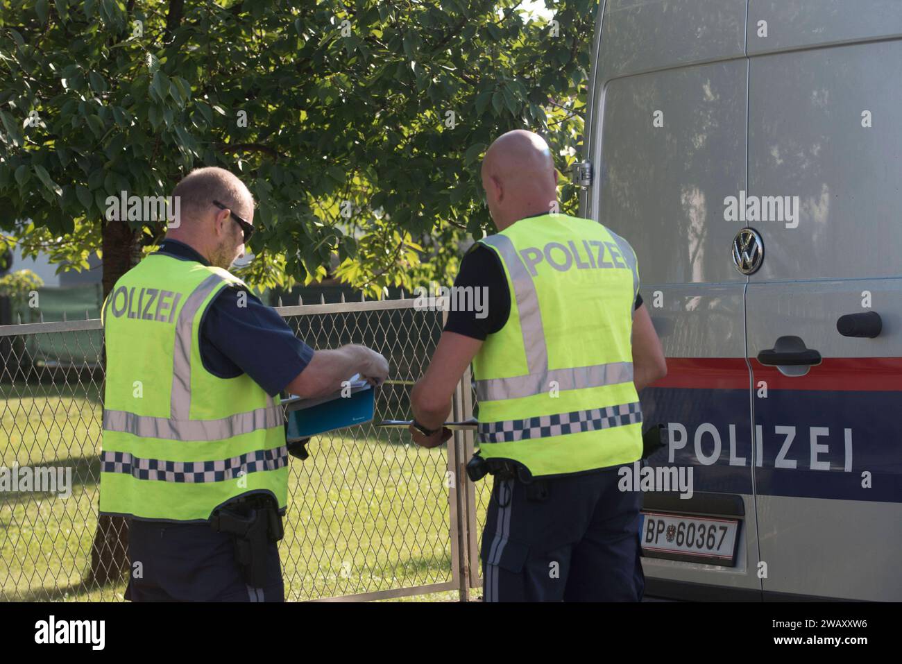 austrian police force is as any other police symbols and signs of the ...
