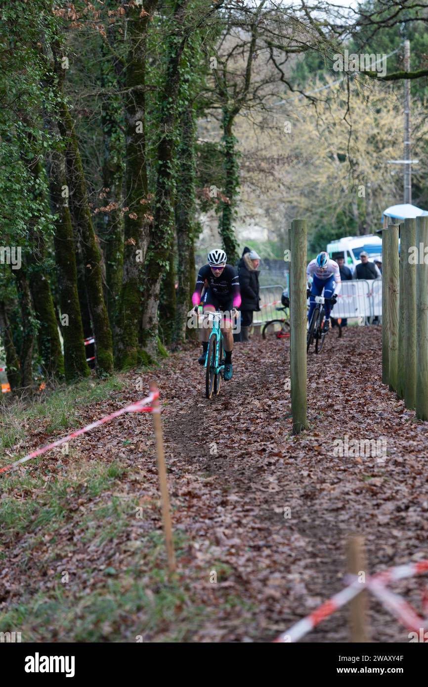 Cyclo cross 2024 hi-res stock photography and images - Alamy