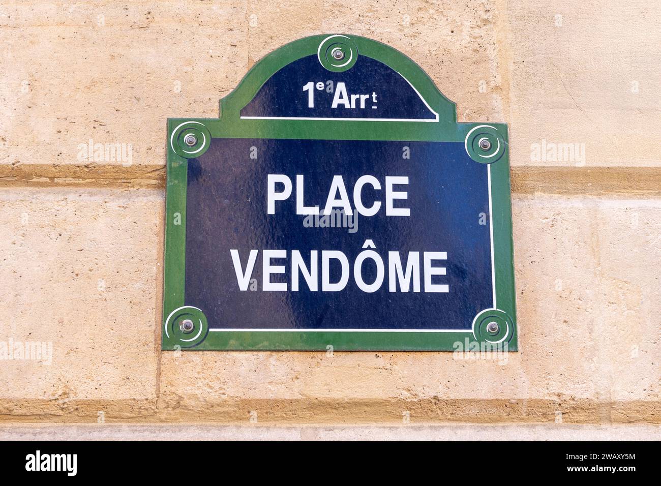 Paris road signs hi-res stock photography and images - Alamy