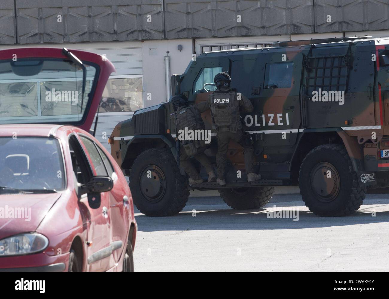 austrian police force is as any other police symbols and signs of the ...