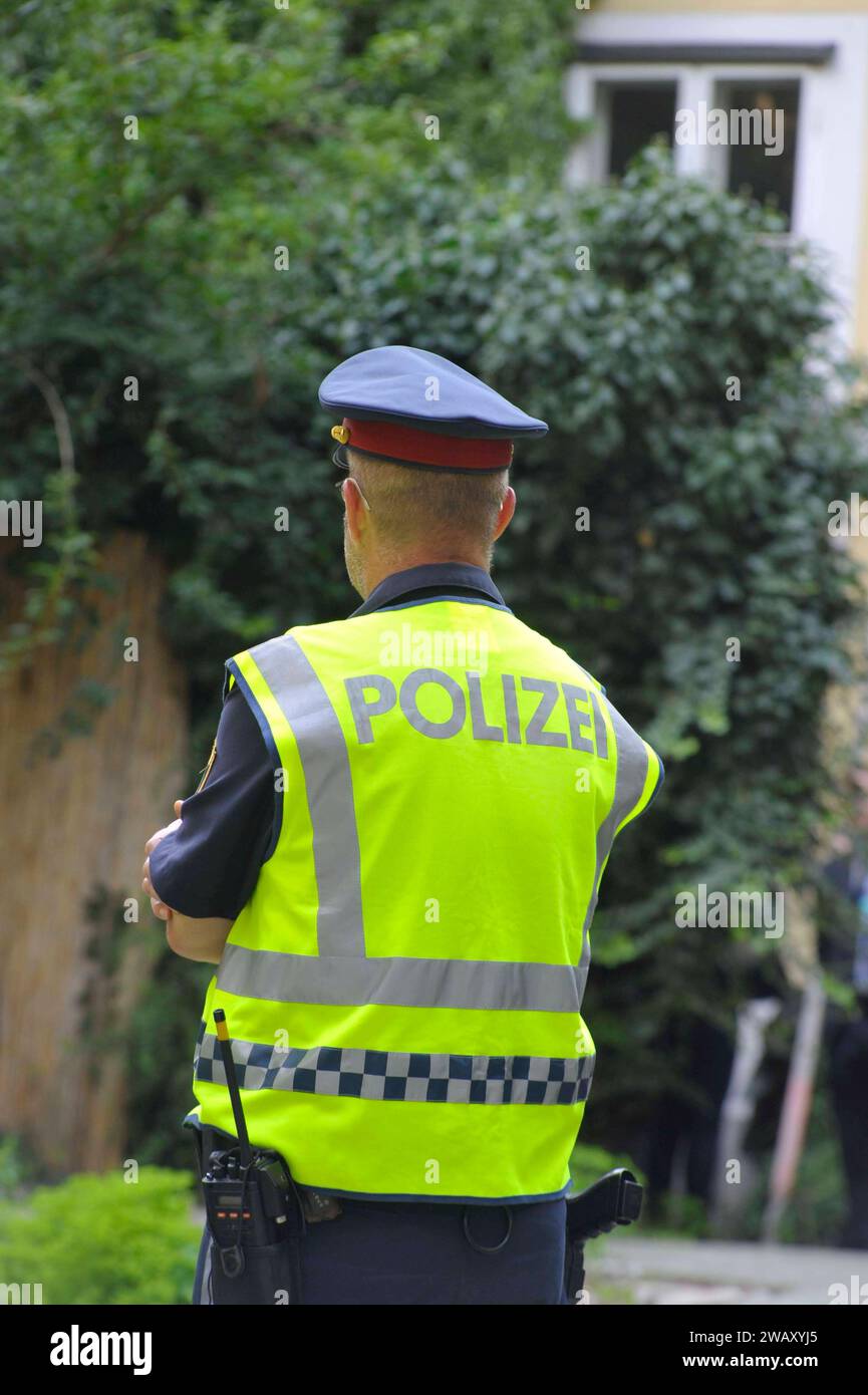 austrian police force is as any other police symbols and signs of the ...