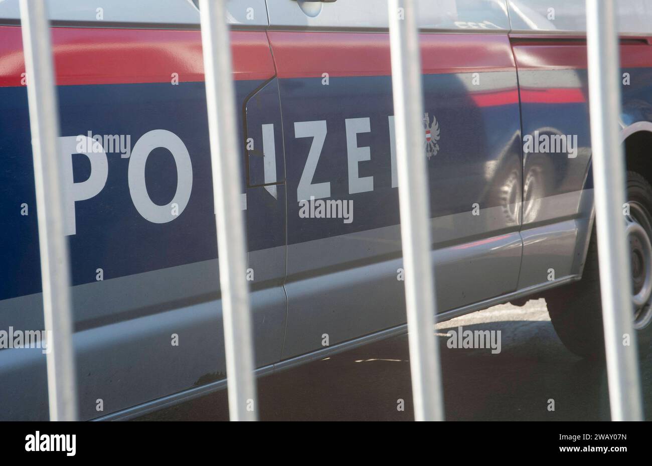 austrian police force is as any other police symbols and signs of the ...