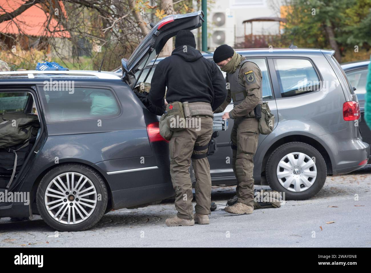 austrian police force is as any other police symbols and signs of the ...