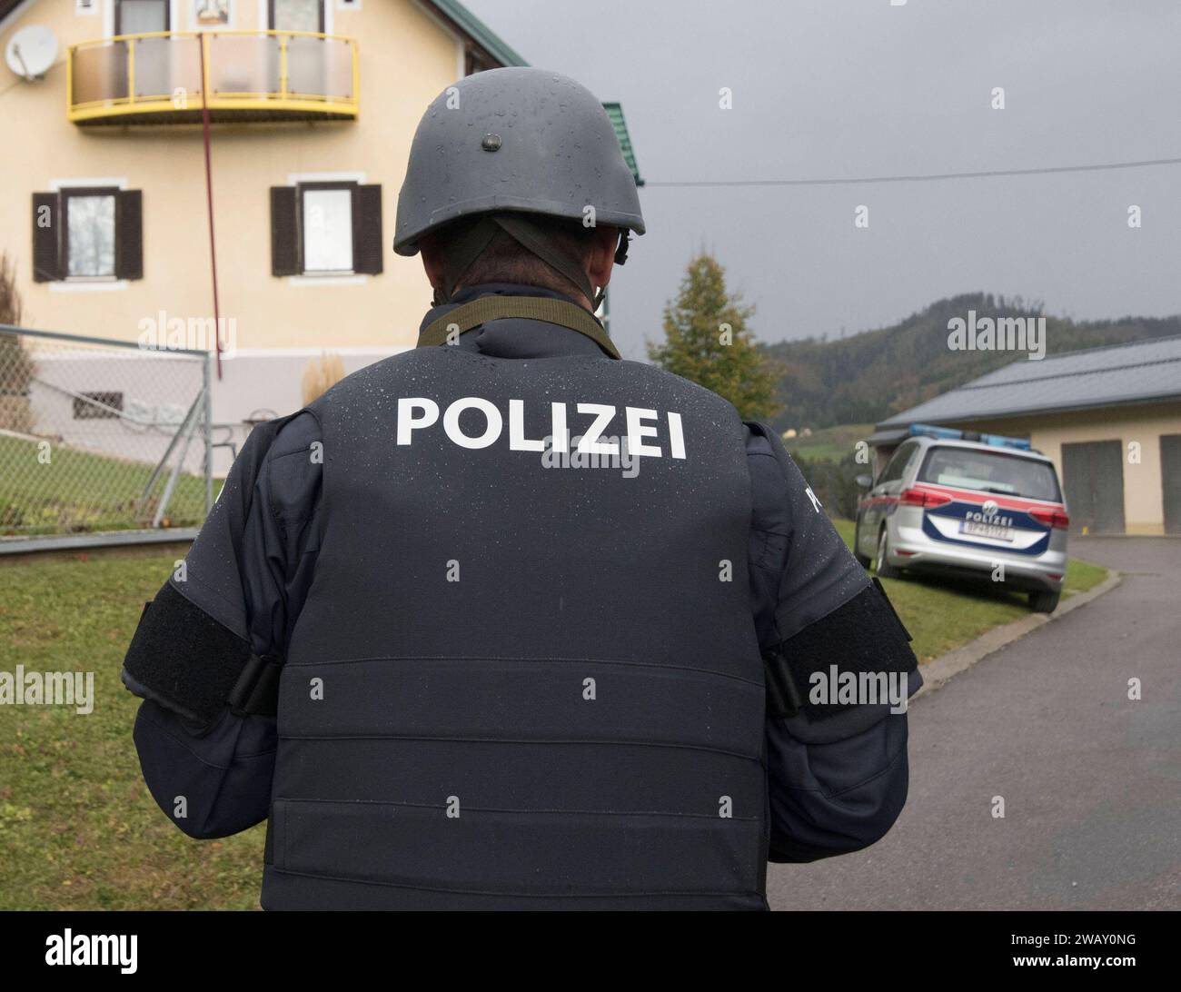 austrian police force is as any other police symbols and signs of the ...