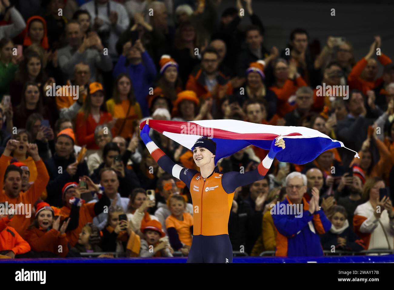 HEERENVEEN - Jenning De Boo (NED) cheers after winning the 500 meters ...