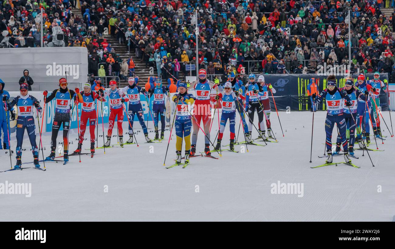 Oberhof, Deutschland. 07th Jan, 2024. Frauen-Staffel beim Start, 07.01. ...
