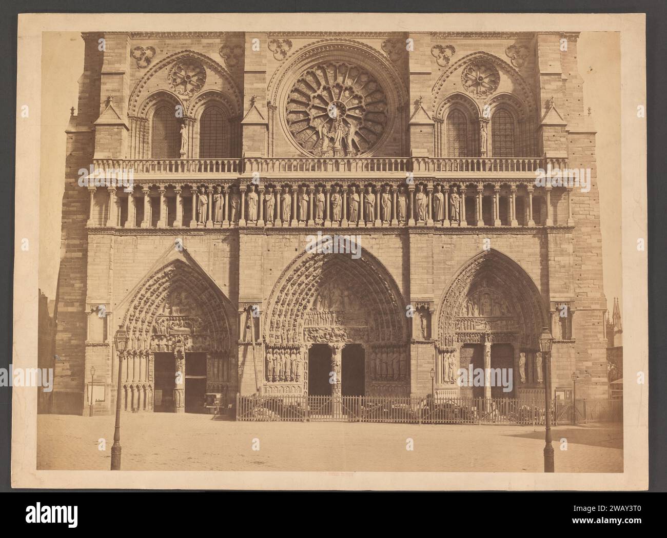 Van de Notre -Dame te Parjs facade, Bisson Frères, 1860 - 1865 ...