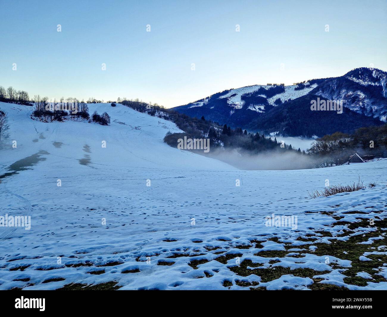 Winter in the Slovak Tatra Mountains full of snow Stock Photo - Alamy