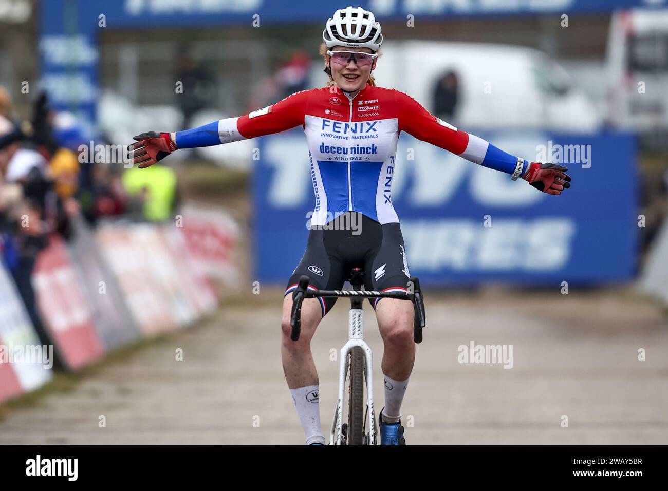Zonhoven, Belgium. 07th Jan, 2024. Dutch Puck Pieterse celebrates as ...