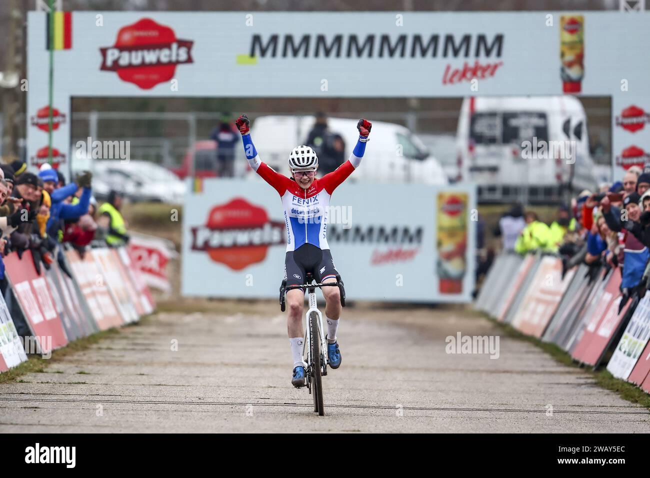 Zonhoven, Belgium. 07th Jan, 2024. Dutch Puck Pieterse celebrates as ...