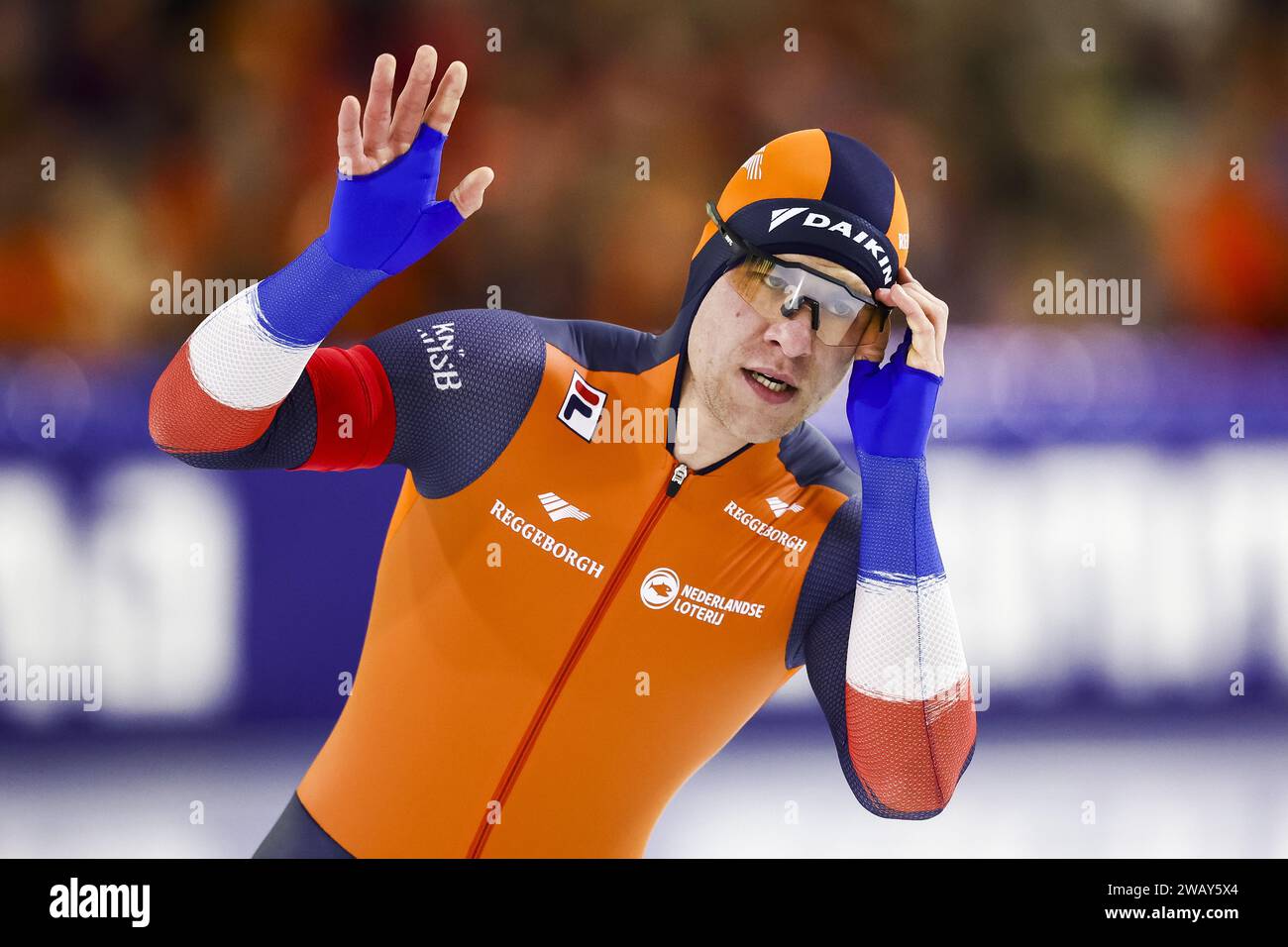 From the waist up european championship distances hi-res stock ...