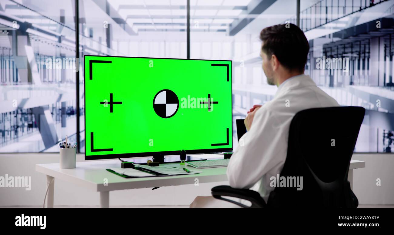 Doctor male working green screen hi-res stock photography and images ...