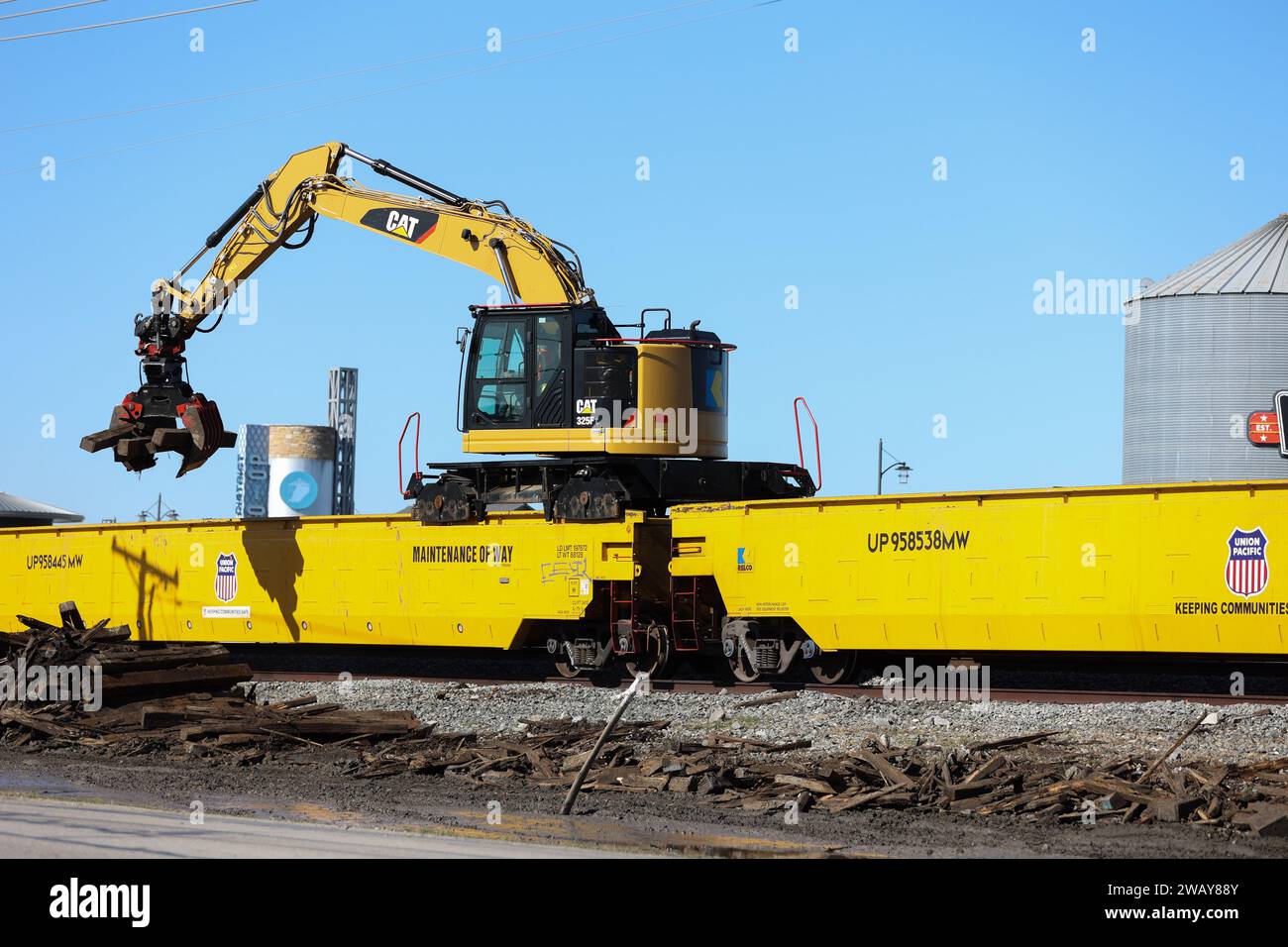 Maintenance of way hi-res stock photography and images - Alamy