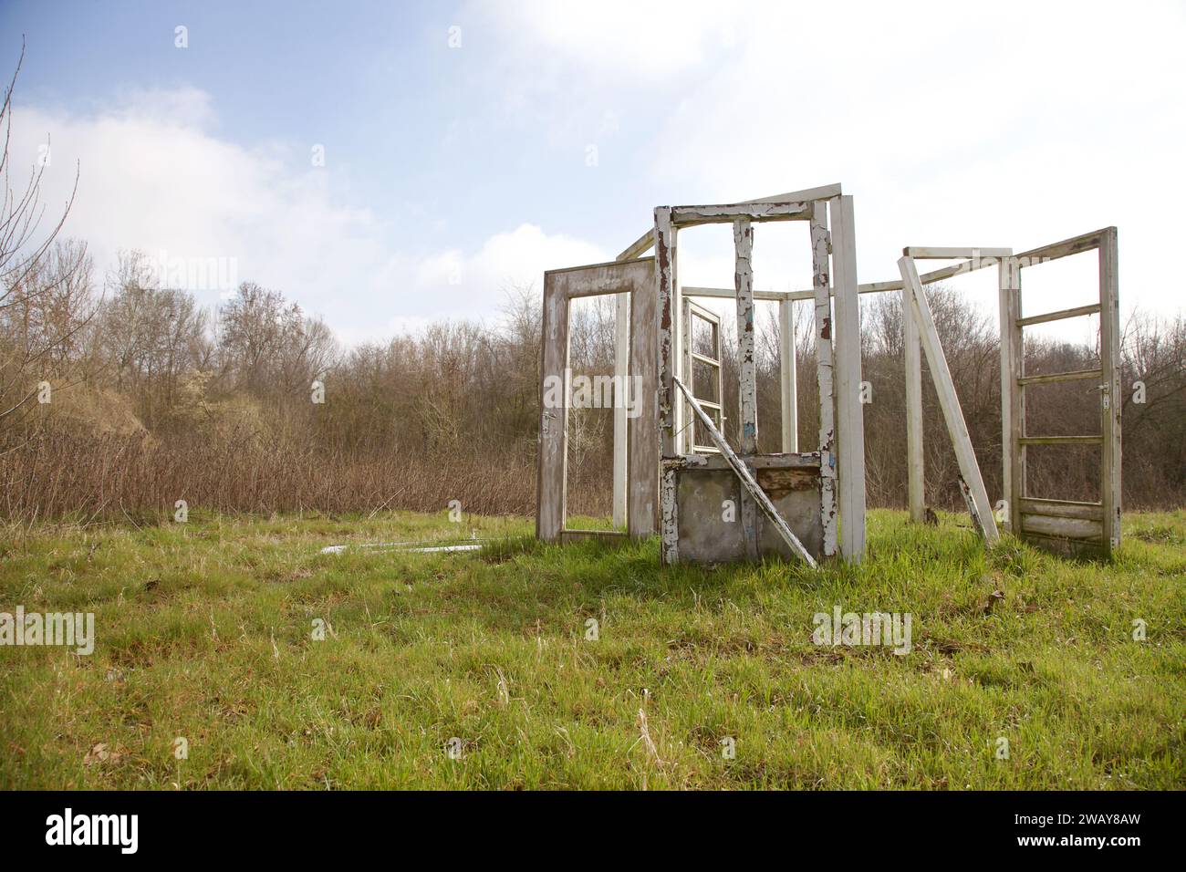 Old shack interior background hi-res stock photography and images - Alamy