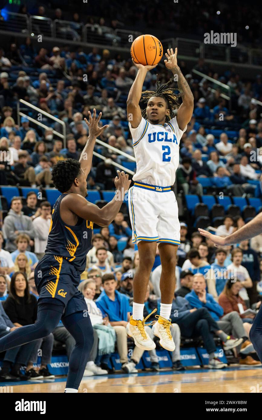 UCLA Bruins guard Dylan Andrews (2) shoots over California Golden Bears guard Jalen Cone (15 ...