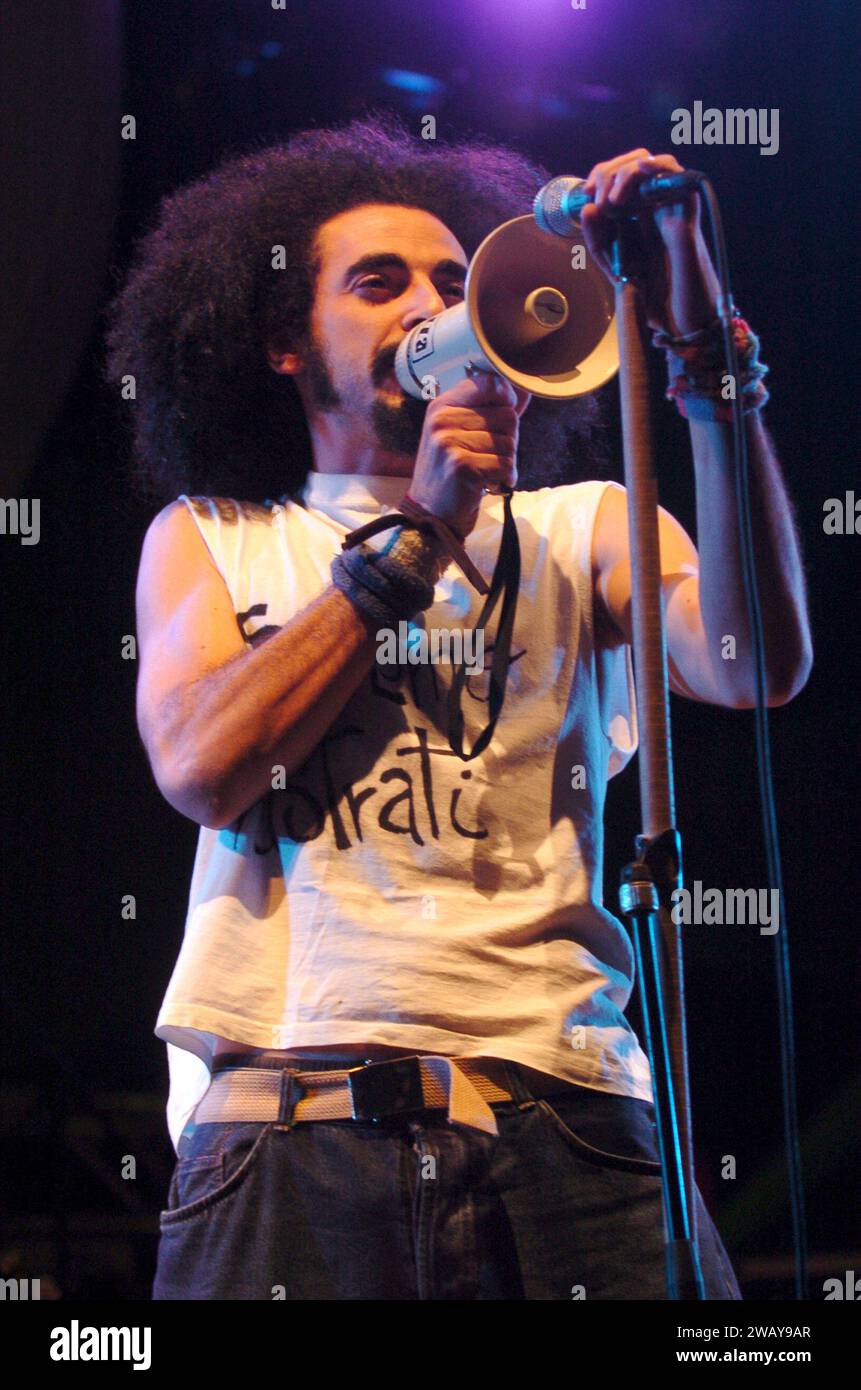 Caparezza photographs 2004 hi-res stock photography and images - Alamy