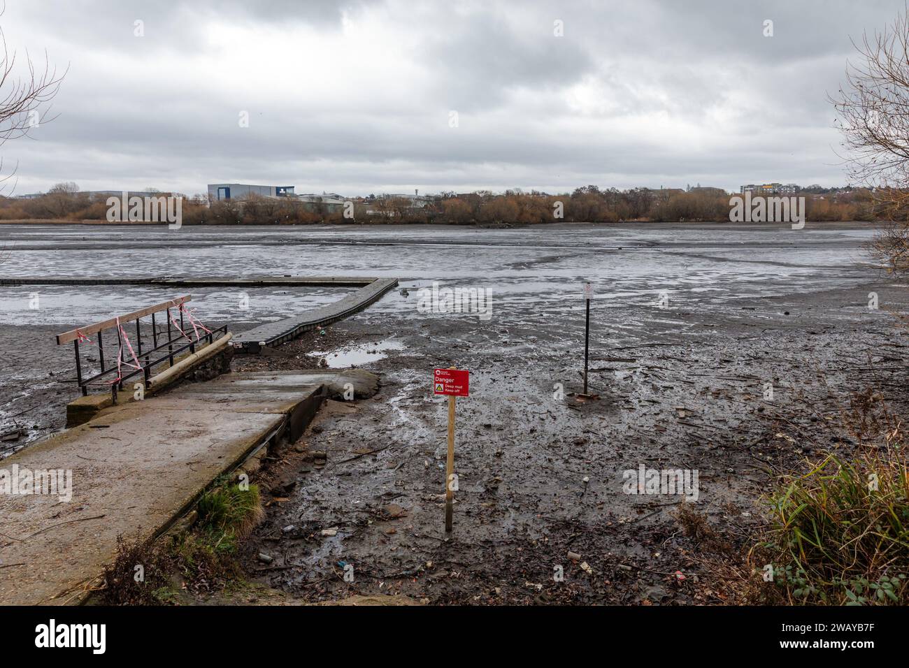 Brent Reservoir, The Welsh Harp, a Site of Special Scientific Interest ...