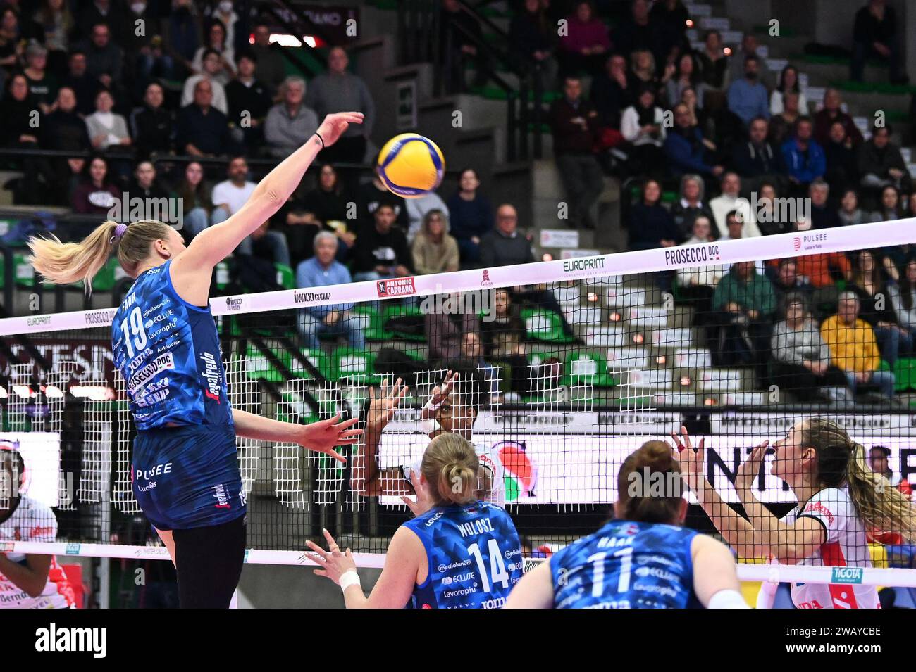 Treviso, Italy. 07th Jan, 2024. Spike of Sarah Fahr ( Prosecco DOC ...