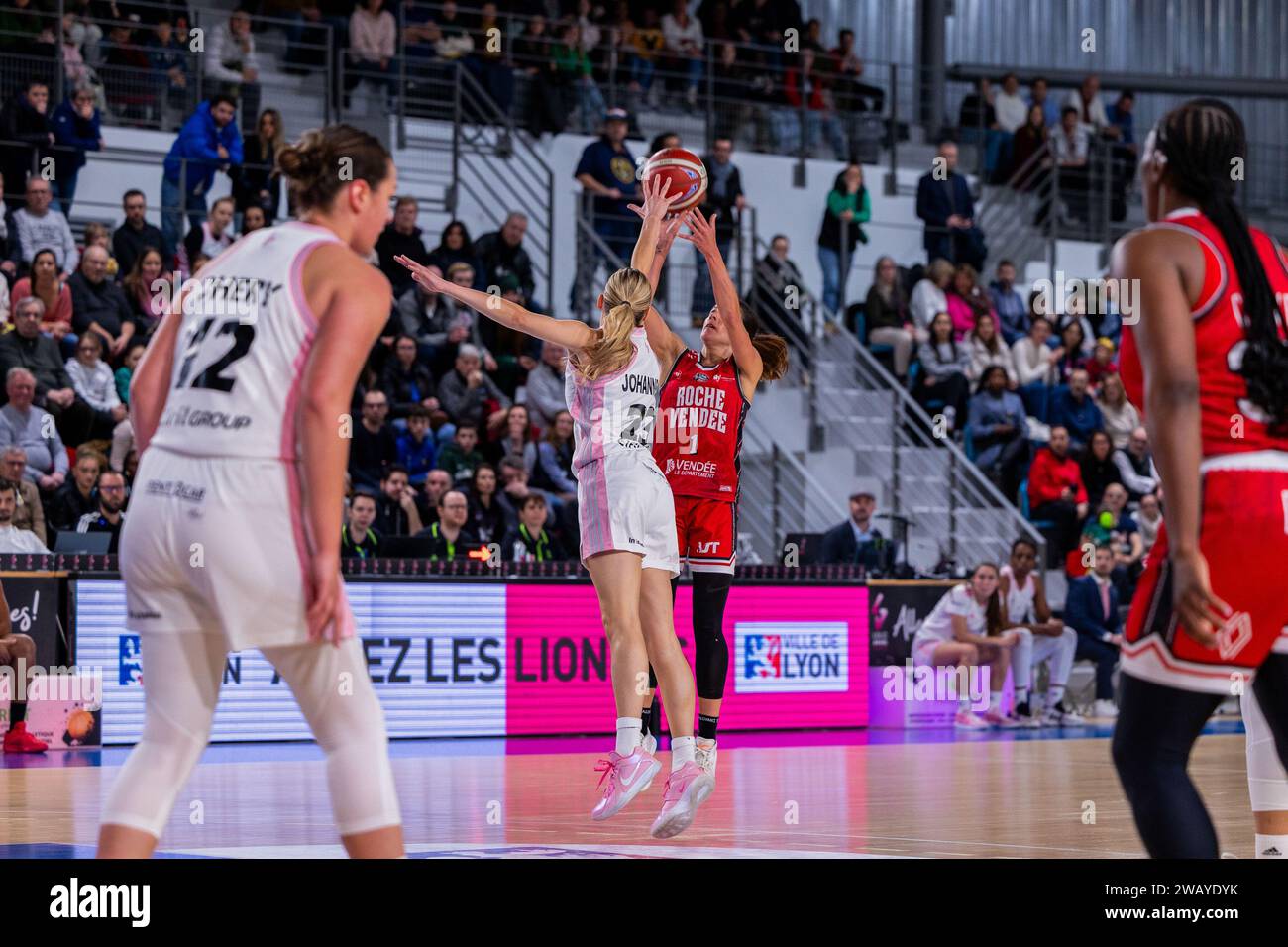 Lyon, France. 07th Jan, 2024. Marine Johannes (23) from ASVEL blocking ...