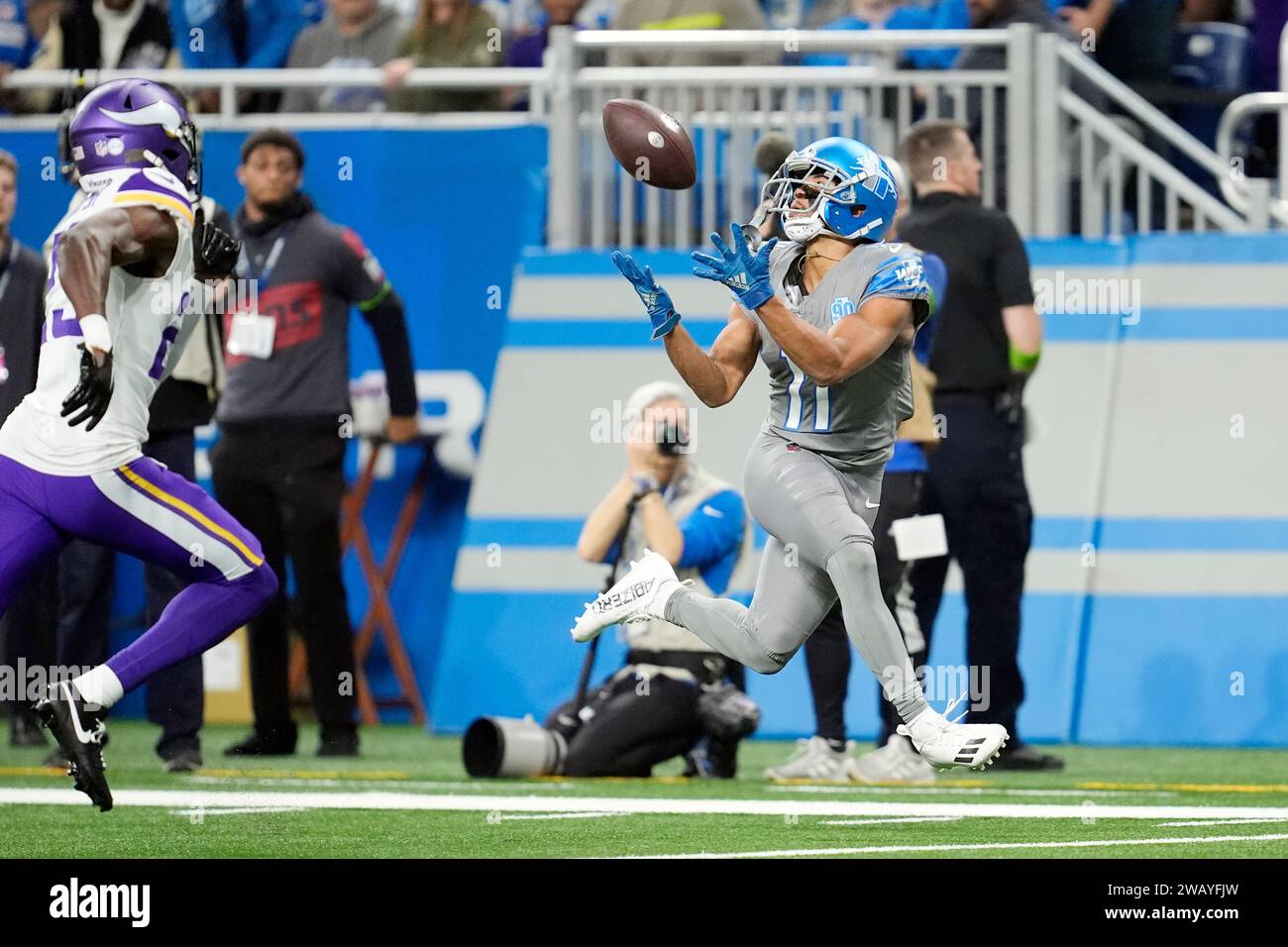 Detroit Lions wide receiver Kalif Raymond (11) catches before going out ...