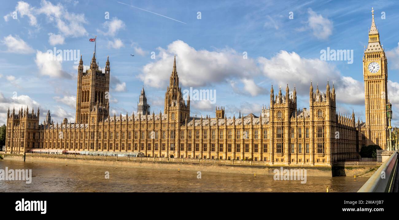Palace of Westminster, Neo-Gothic masterpiece & seat of the UK ...