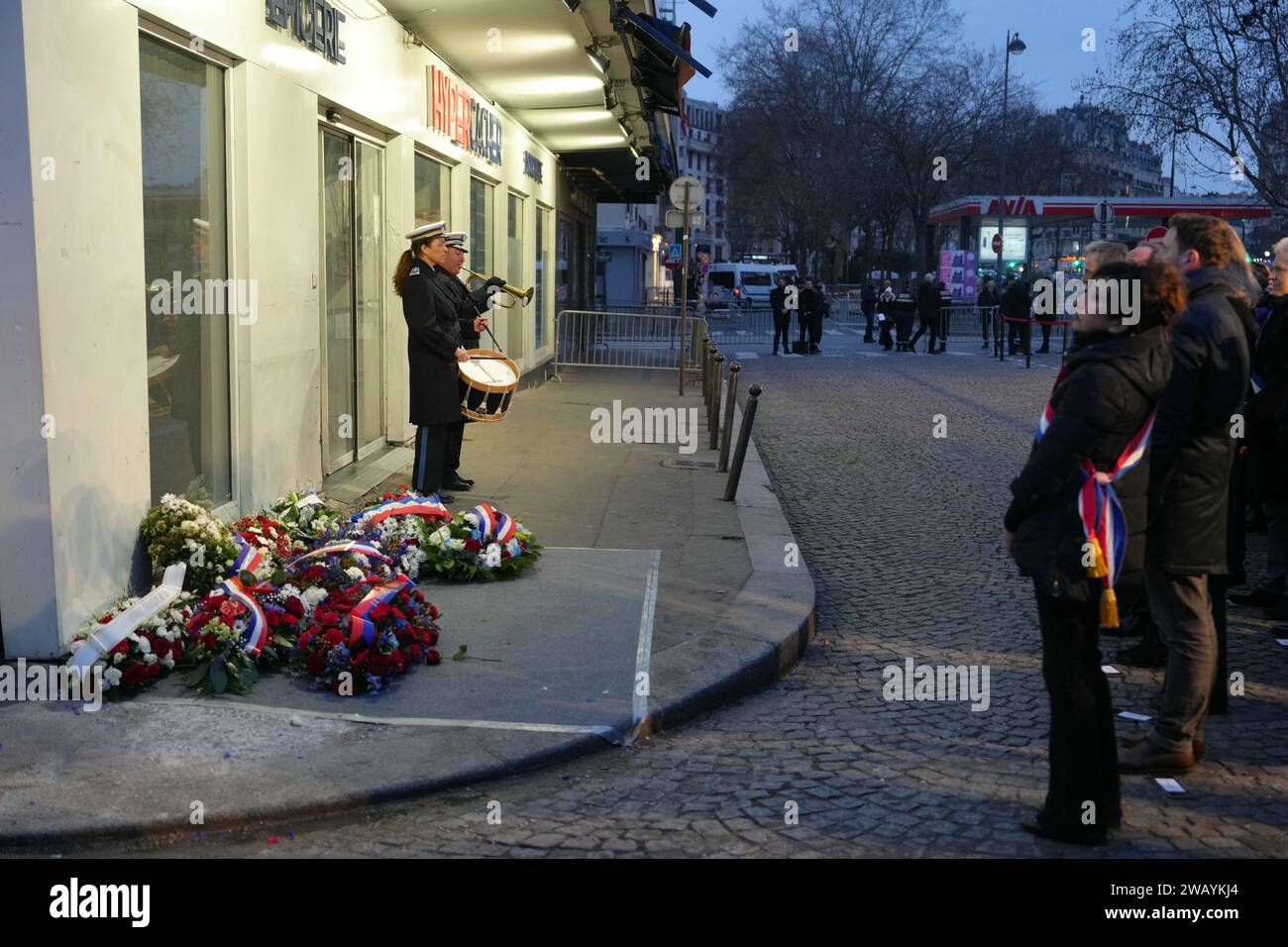 Paris, France. 07th Jan, 2024. Paris, France. 07th Jan, 2024. Musicians ...
