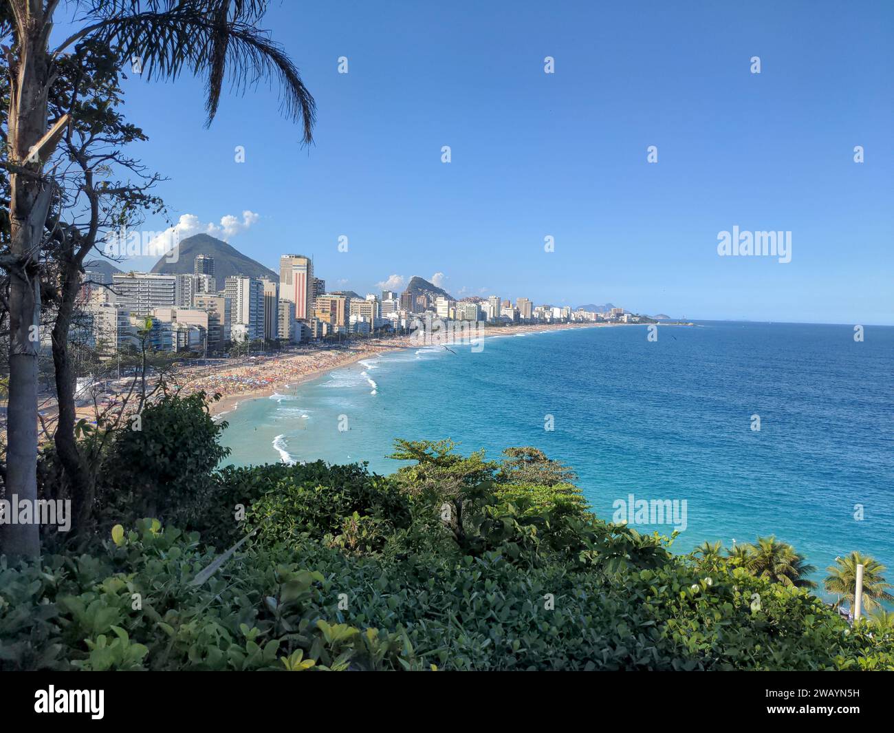Tropical horizon view hi-res stock photography and images - Alamy