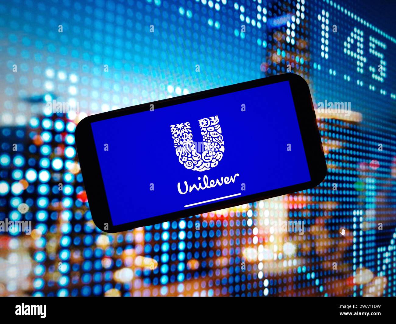 Unilever logo hi-res stock photography and images - Alamy