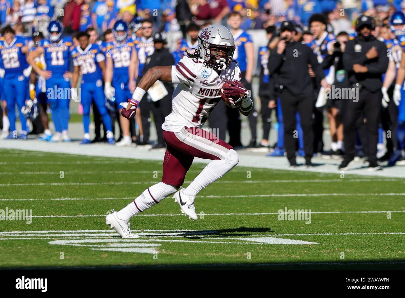 FRISCO, TX - JANUARY 07: Montana Grizzlies running back Xavier Harris ...