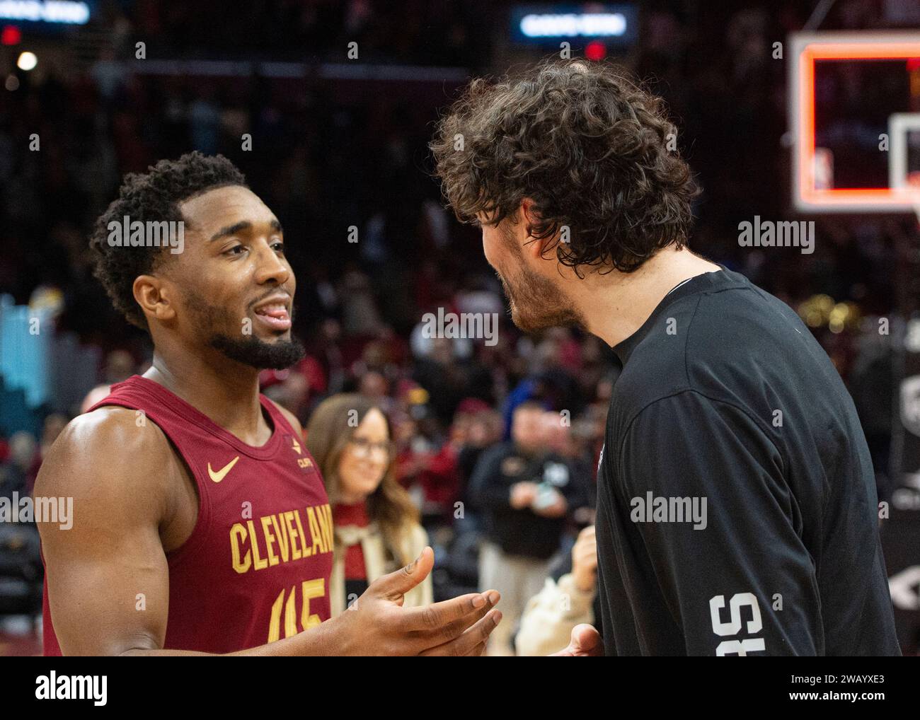 Cleveland Cavaliers' Donovan Mitchell (45) talks with San Antonio Spurs ...