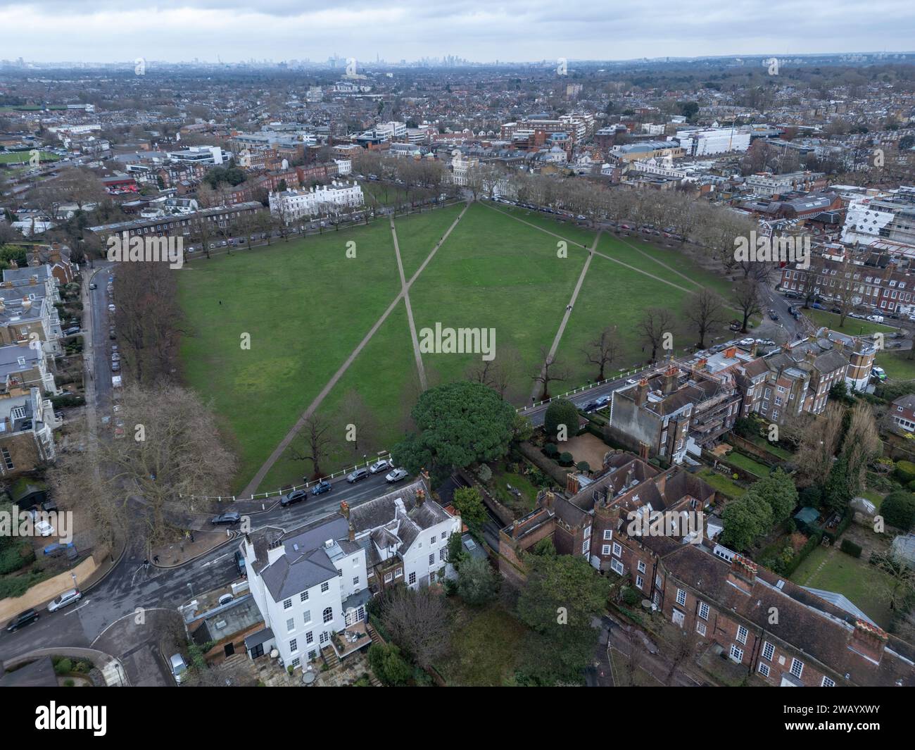 Aerial view of a Richmond Green and the TW9 residential area Richmond ...