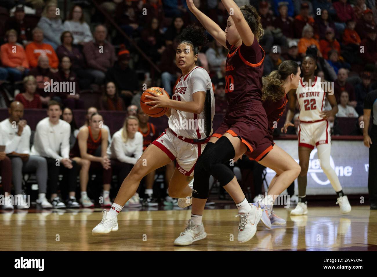January 7, 2024: NC State Wolfpack guard Madison Hayes (21) drives into ...