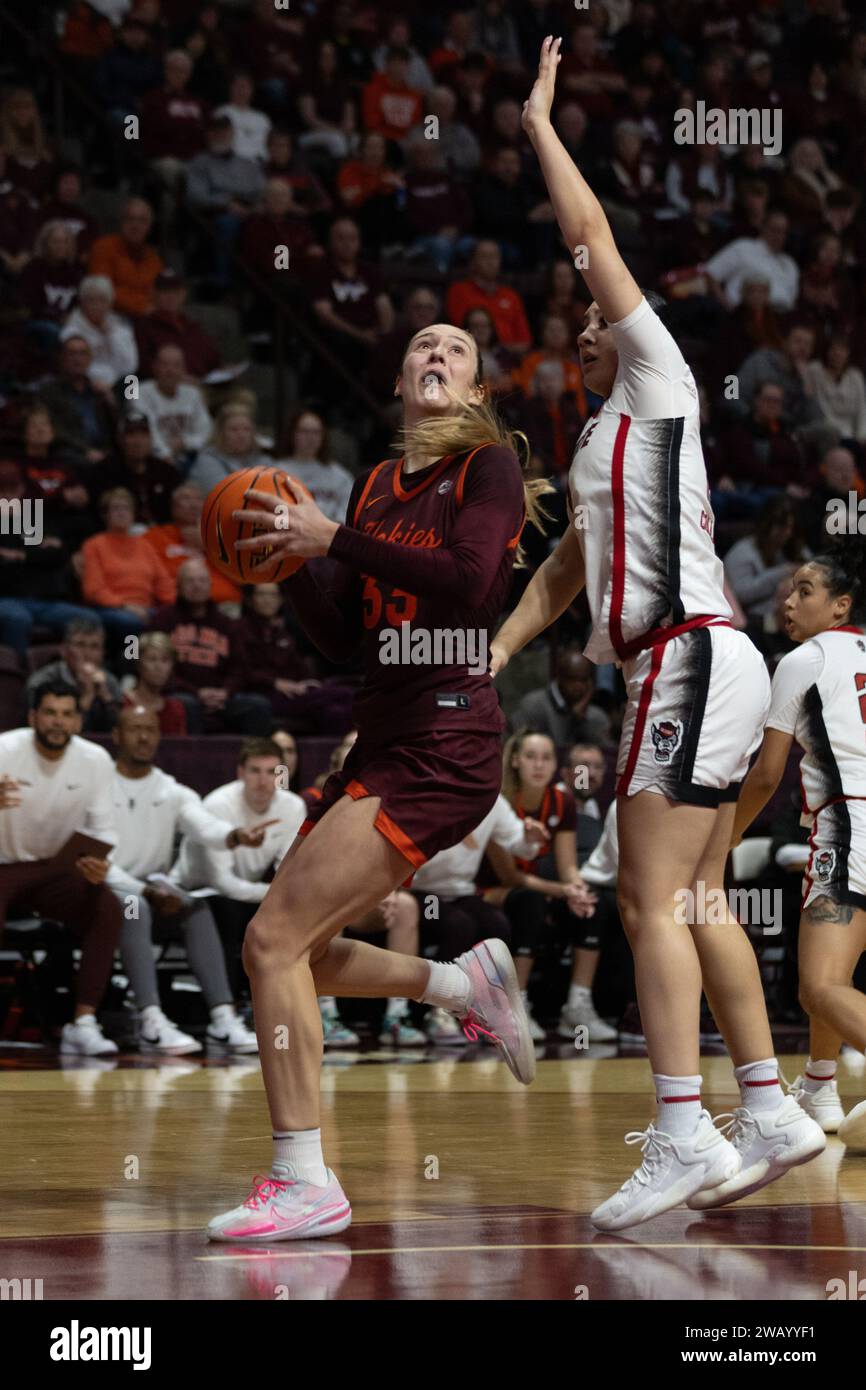 Elizabeth kitley hi-res stock photography and images - Alamy