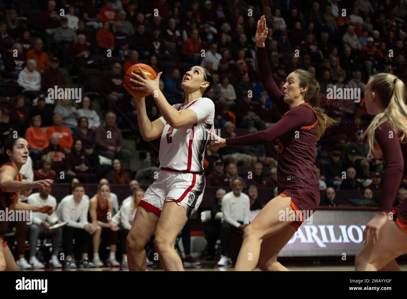 Blacksburg, VA, USA. 7th Jan, 2024. NC State Wolfpack forward Mimi ...