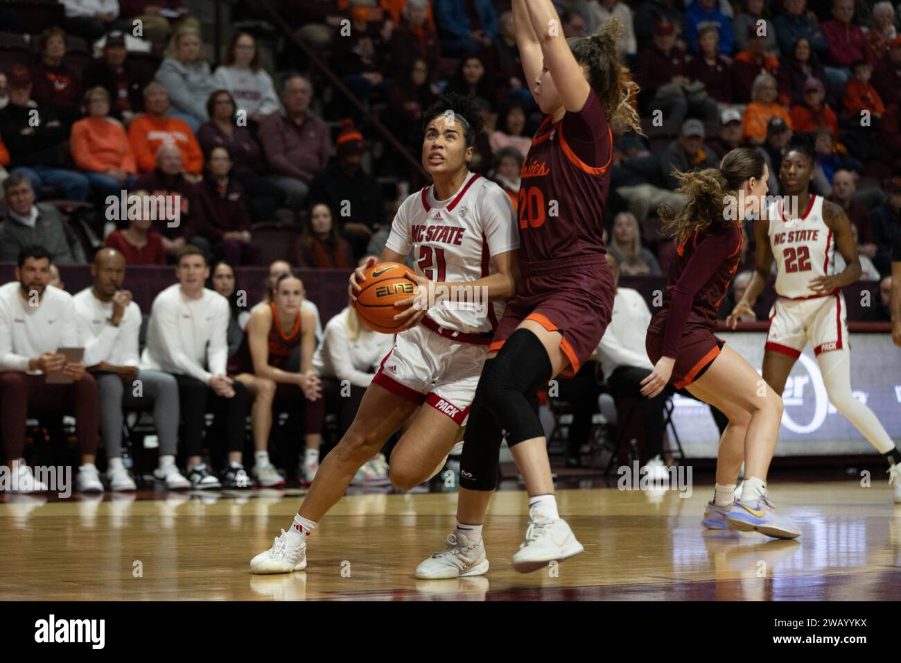 Blacksburg, VA, USA. 7th Jan, 2024. NC State Wolfpack forward Mimi ...