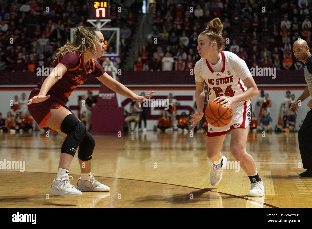 Blacksburg, VA, USA. 7th Jan, 2024. NC State Wolfpack guard Laci Steele ...