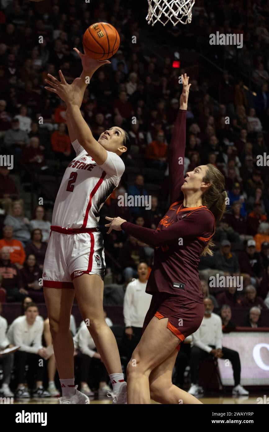 Blacksburg, VA, USA. 7th Jan, 2024. NC State Wolfpack forward Mimi ...