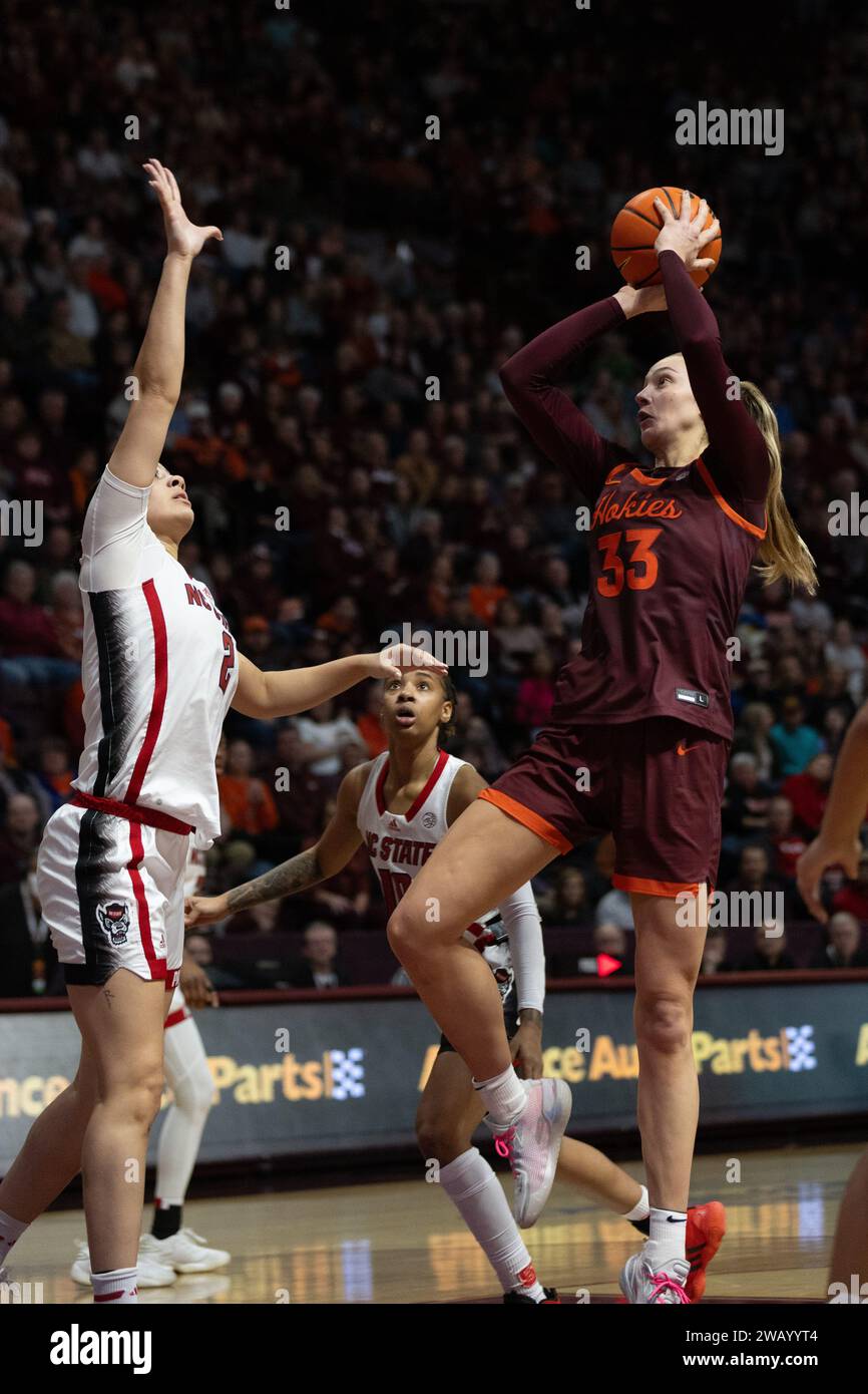 Blacksburg, VA, USA. 7th Jan, 2024. Virginia Tech Hokies center ...