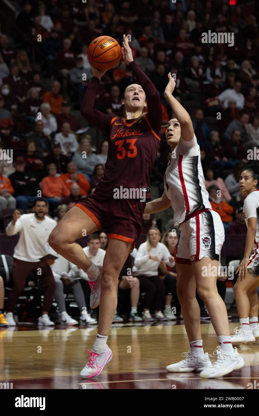 Elizabeth kitley hi-res stock photography and images - Alamy