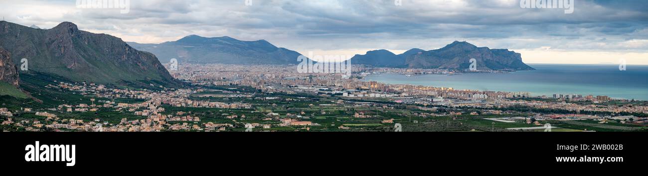 Extra large panoramic view over the bay, the sea and the city of ...