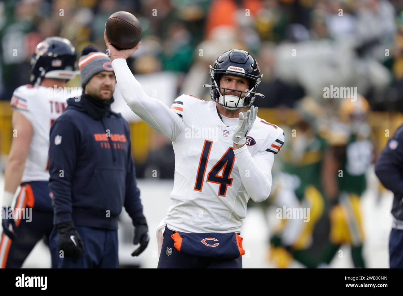 Chicago Bears quarterback Nathan Peterman warms up before the start of ...