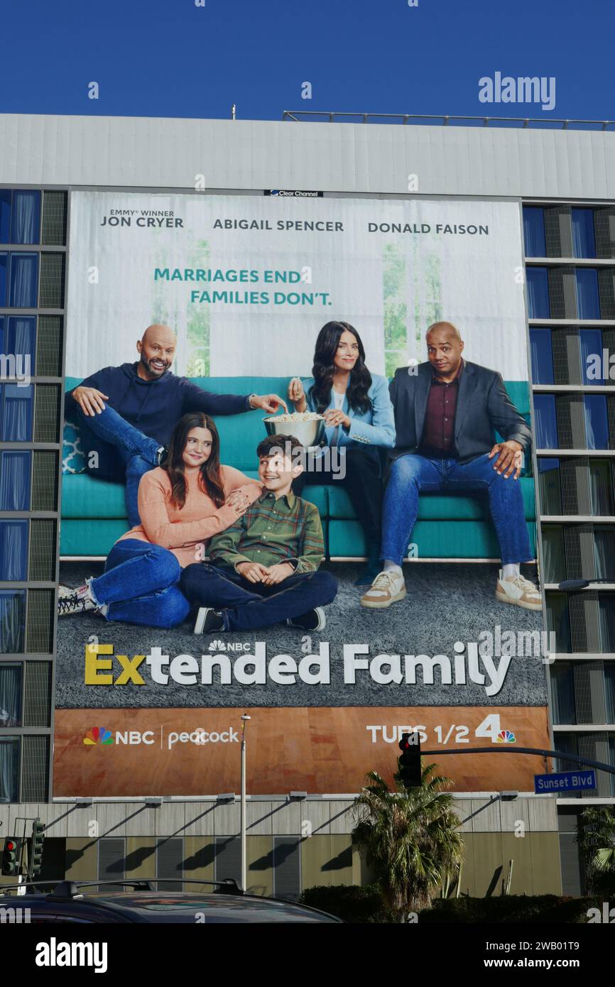 Los Angeles, California, USA 4th January 2024 Extended Family NBC ...